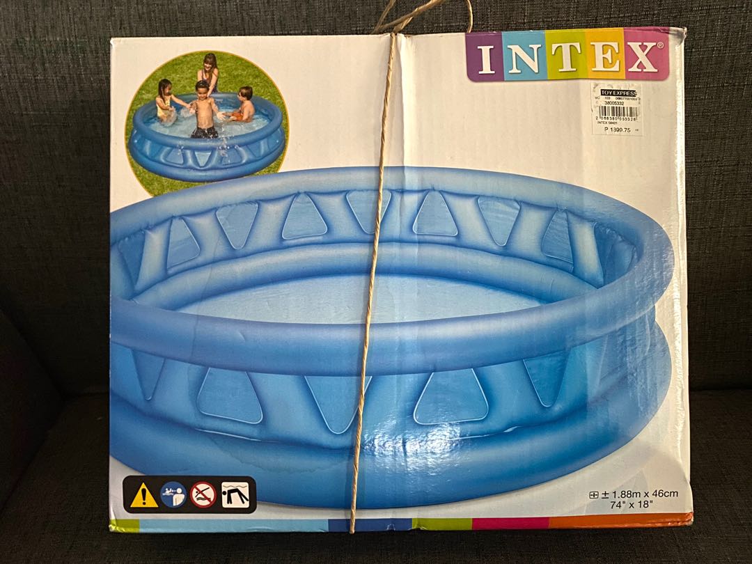Intex inflatable pool, Everything Else, Others on Carousell