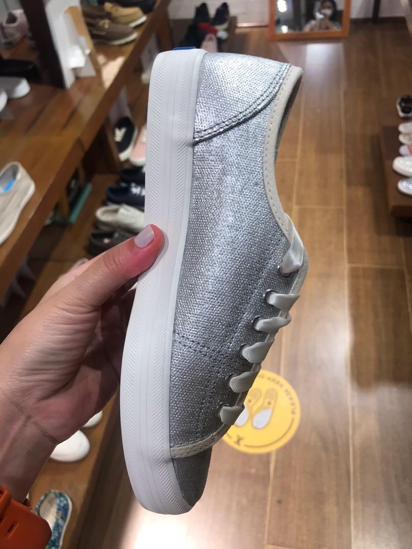 Keds Metallic Silver, Women's Fashion, Footwear, Sneakers on Carousell