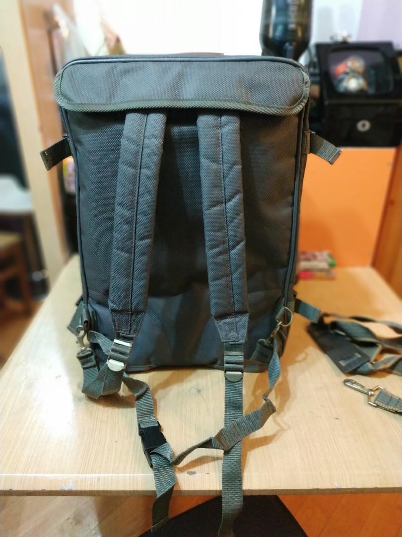 Vintage PAKLITE TRAMPS Backpack Luggage, 興趣及遊戲, 收藏品及紀念品, 古董收藏 - Carousell