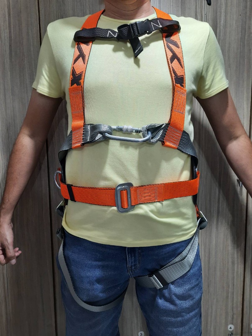Professional Full Body Harness with Freebies, Sports Equipment ...