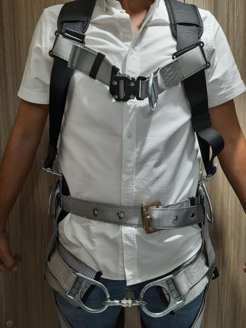 Professional Full Body Harness Zipline Rappelling Tower Mountain ...