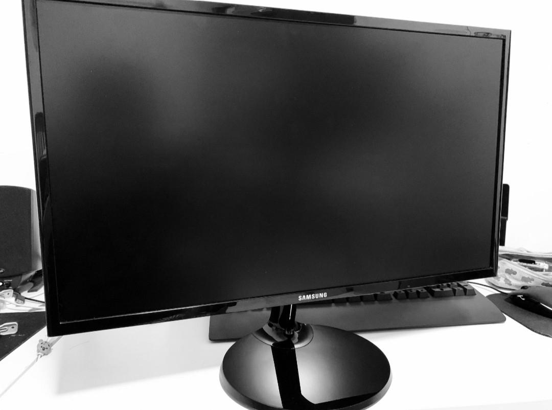 Samsung 24" FHD Monitor SF350 With AMD FreeSync, Computers & Tech ...