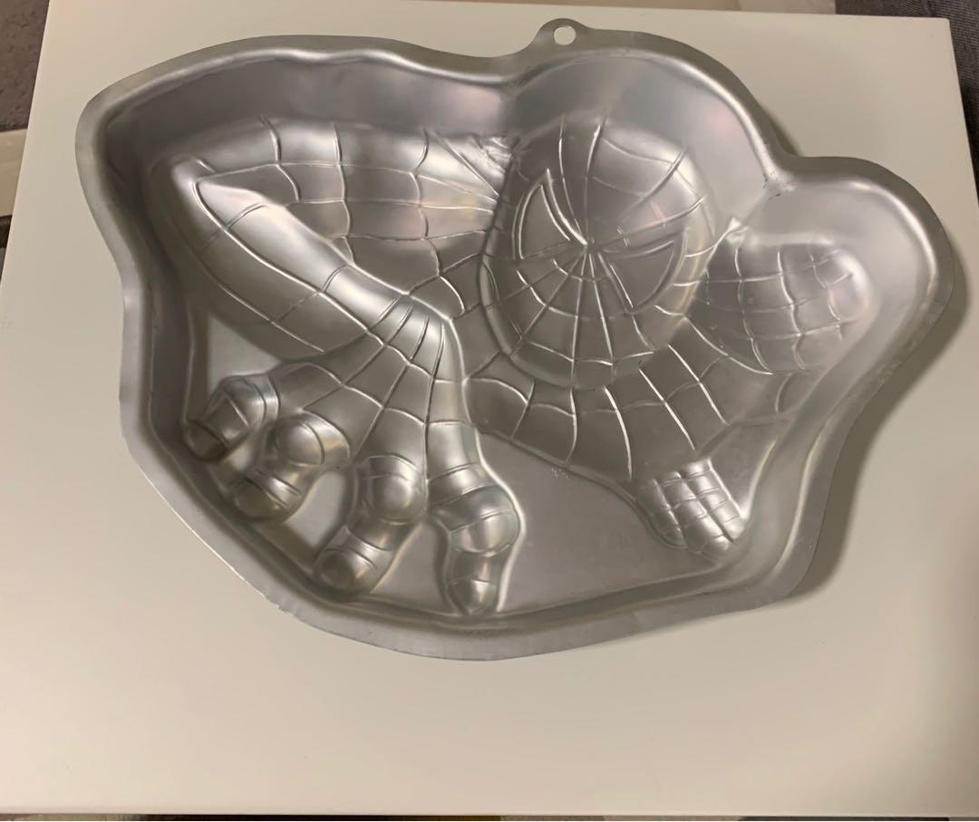 Spiderman Cake Pan - Baking, Furniture & Home Living, Kitchenware ...