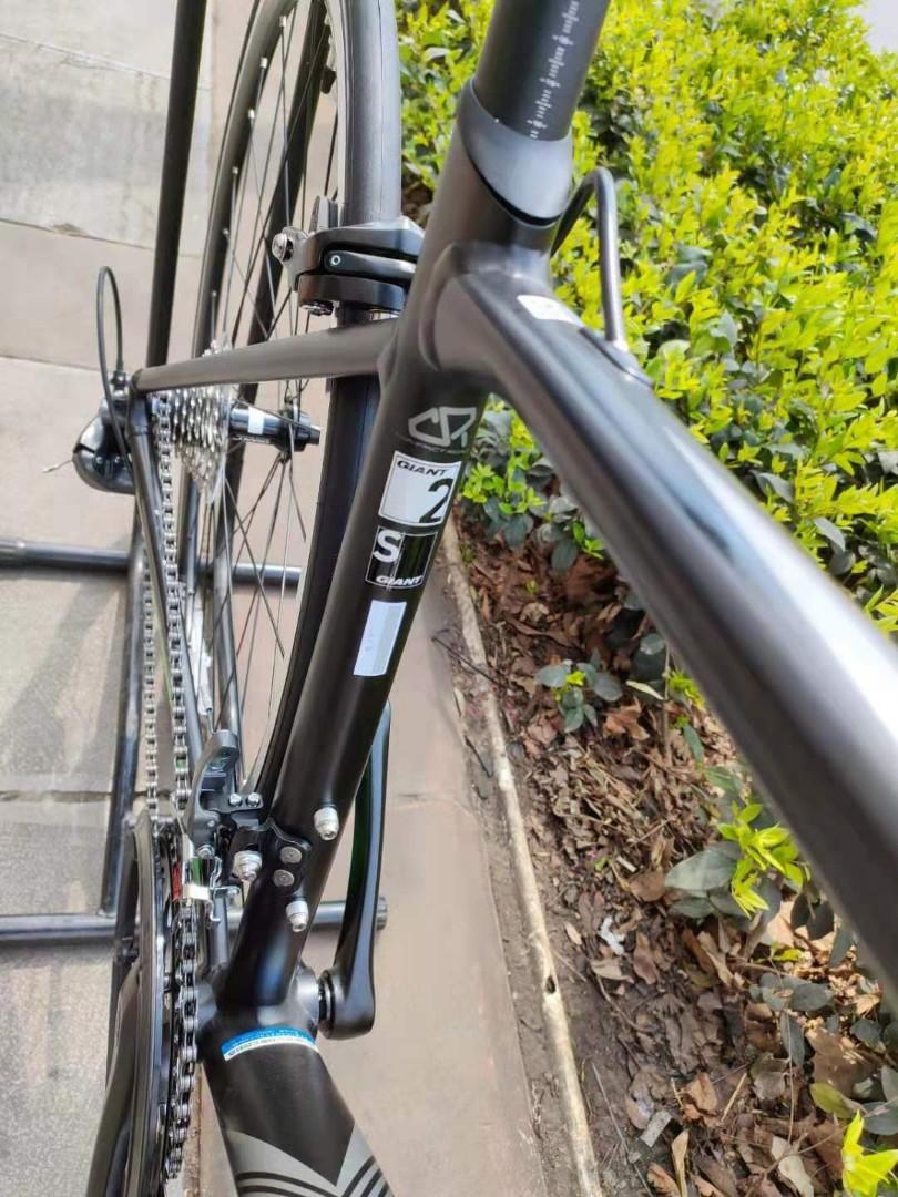 Giant Contend SL2 Disc, Sports Equipment, Bicycles & Parts, Bicycles on ...