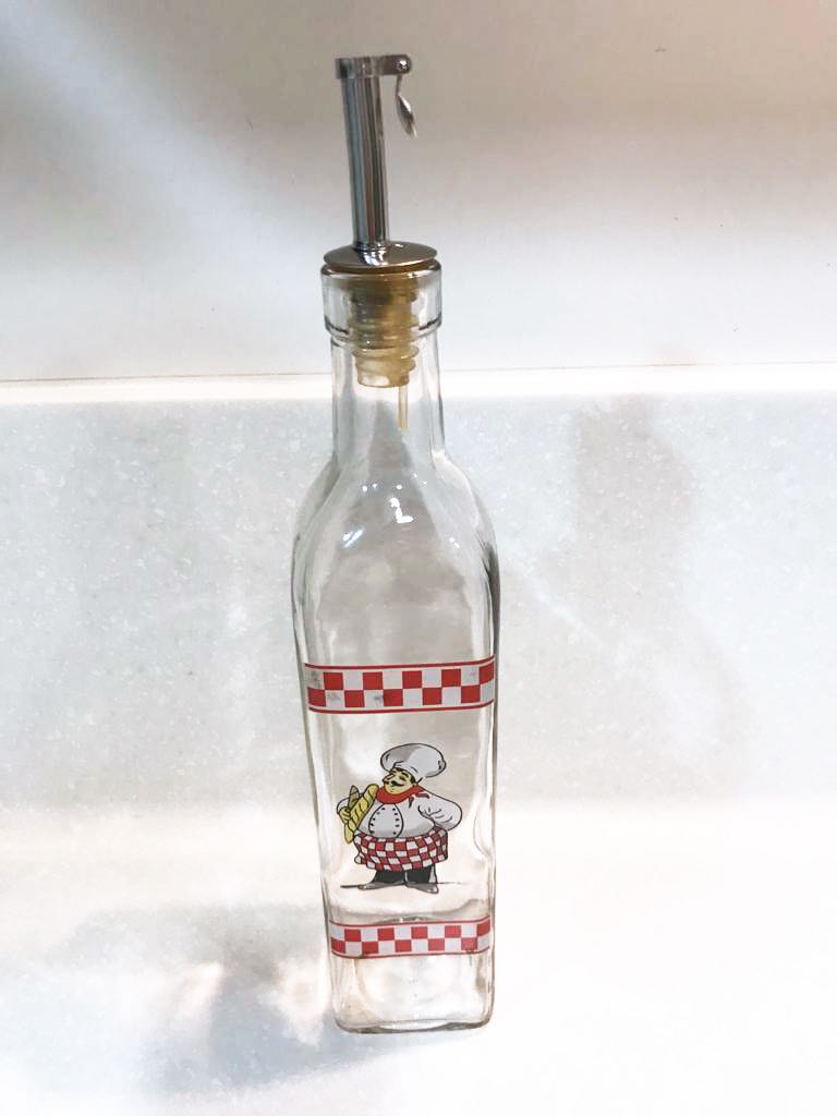 Kitchen glass oil/ sauce dispenser bottles, Furniture & Home Living ...