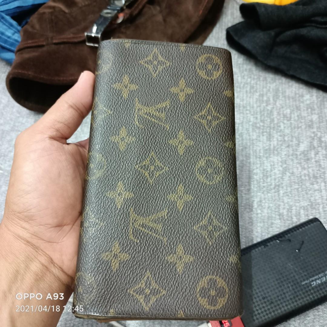 Louis vuitton code 8910 AN, Men's Fashion, Watches & Accessories ...