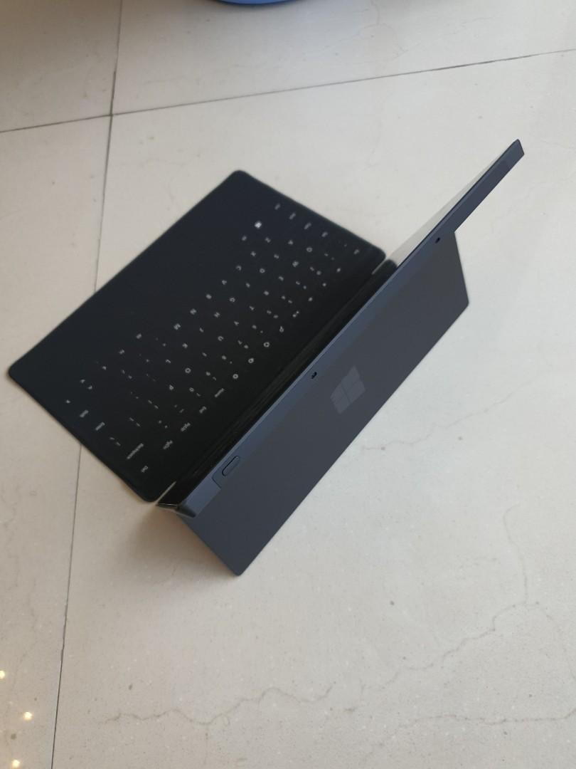 Microsoft Surface Windows RT with Keyboard - 64G, Computers & Tech ...