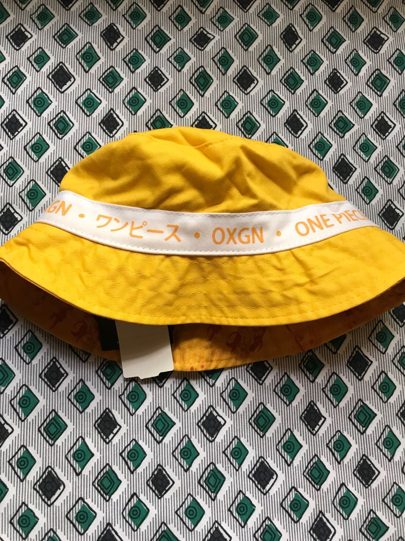 Oxygen x One Piece Reversible Bucket Hat, Women's Fashion, Watches ...