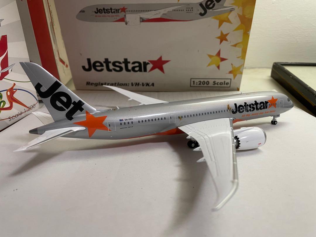 Phoenix Models 1:200 Jetstar Airways Boeing 787-8 VH-VKA, Hobbies ...