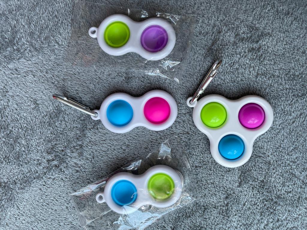 [Ready Stock] Simple Dimple (3 / 2 pops) Fidget Toy, Hobbies & Toys ...