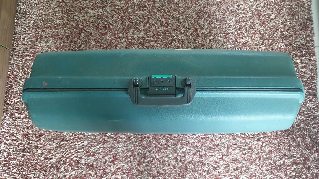 Samsonite Oyster Luggage, Hobbies & Toys, Travel, Luggage on Carousell
