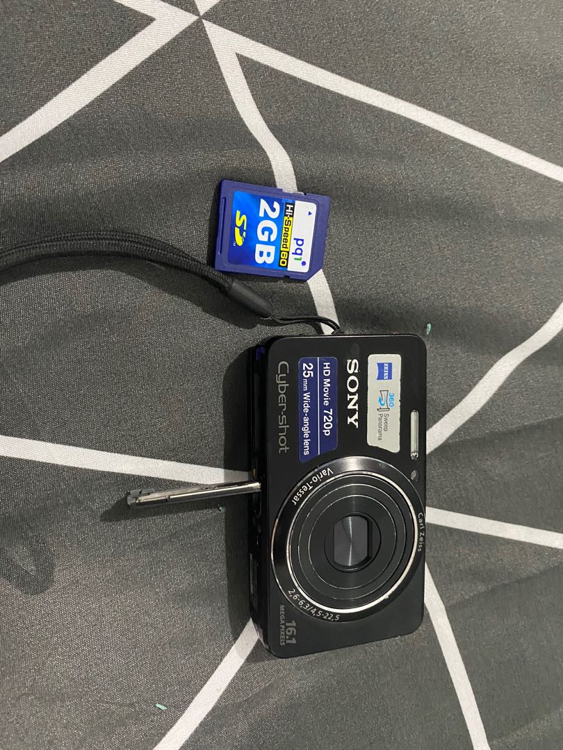 Sony cyber-shot, Photography, Cameras on Carousell