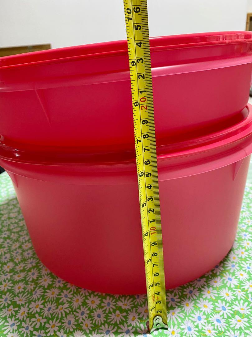Tupperware large Round containers, Furniture & Home Living, Kitchenware ...