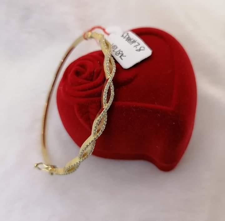 VSPL 18K BANGLE, Women's Fashion, Jewelry & Organizers, Bracelets on ...