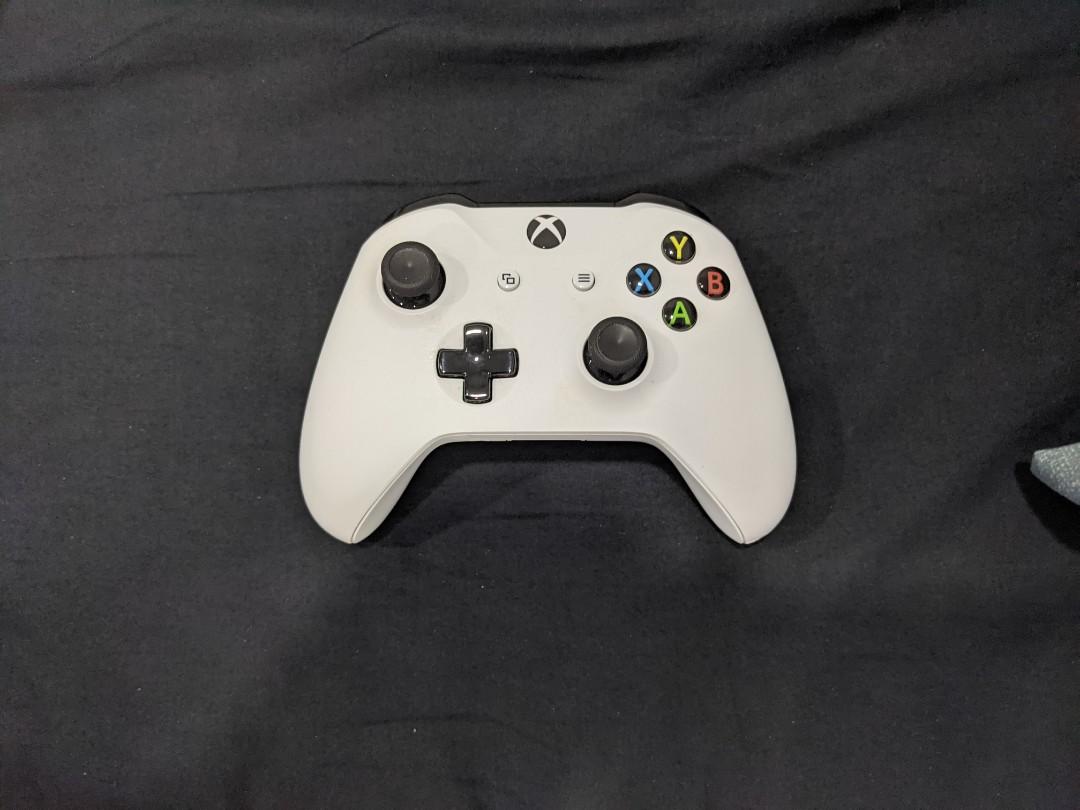 Xbox Controller White, Video Gaming, Gaming Accessories, Controllers on ...