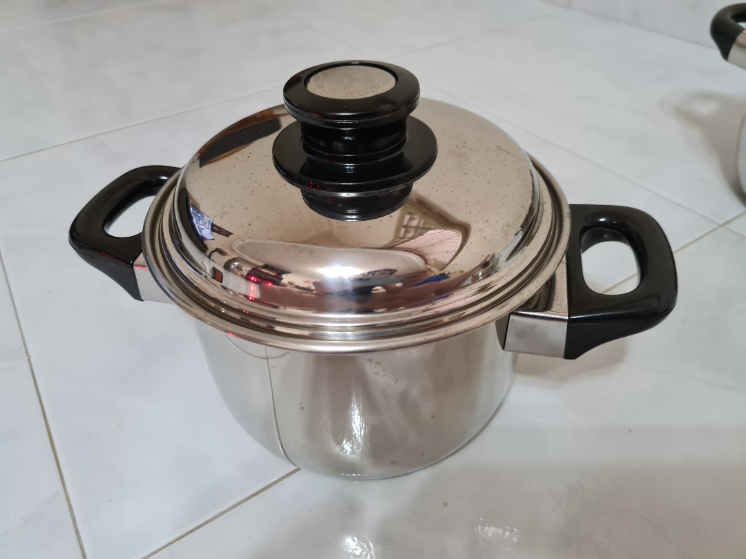 Zebra brand Stainless steel pot, Furniture & Home Living, Kitchenware ...