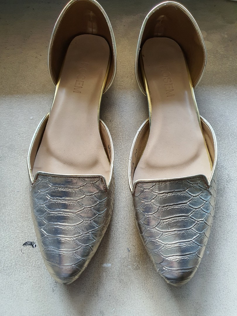 Matte gold sexy open side shoes, Women's Fashion, Footwear, Flats ...