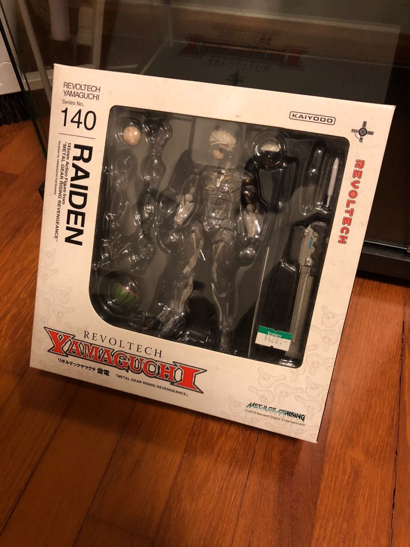 Revoltech Metal Gear Rising Raiden, Hobbies & Toys, Toys & Games on ...