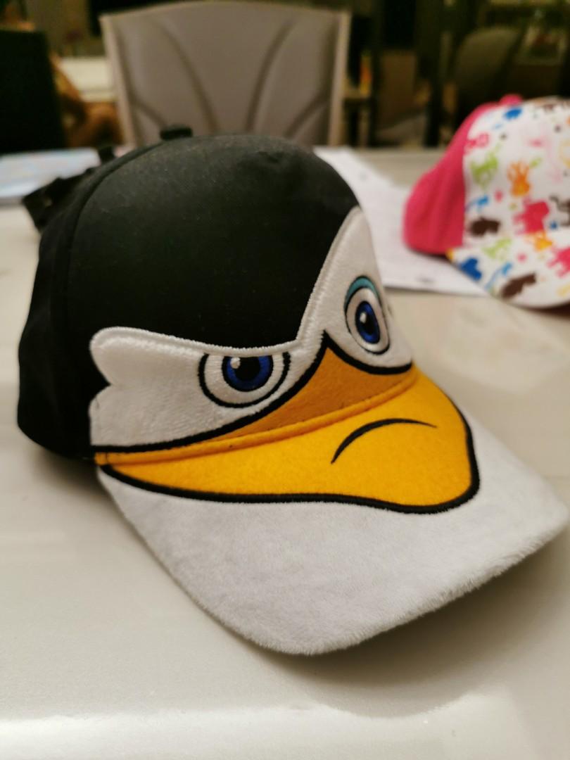 Universal Studios Madagascar cap various designs, Women's Fashion ...