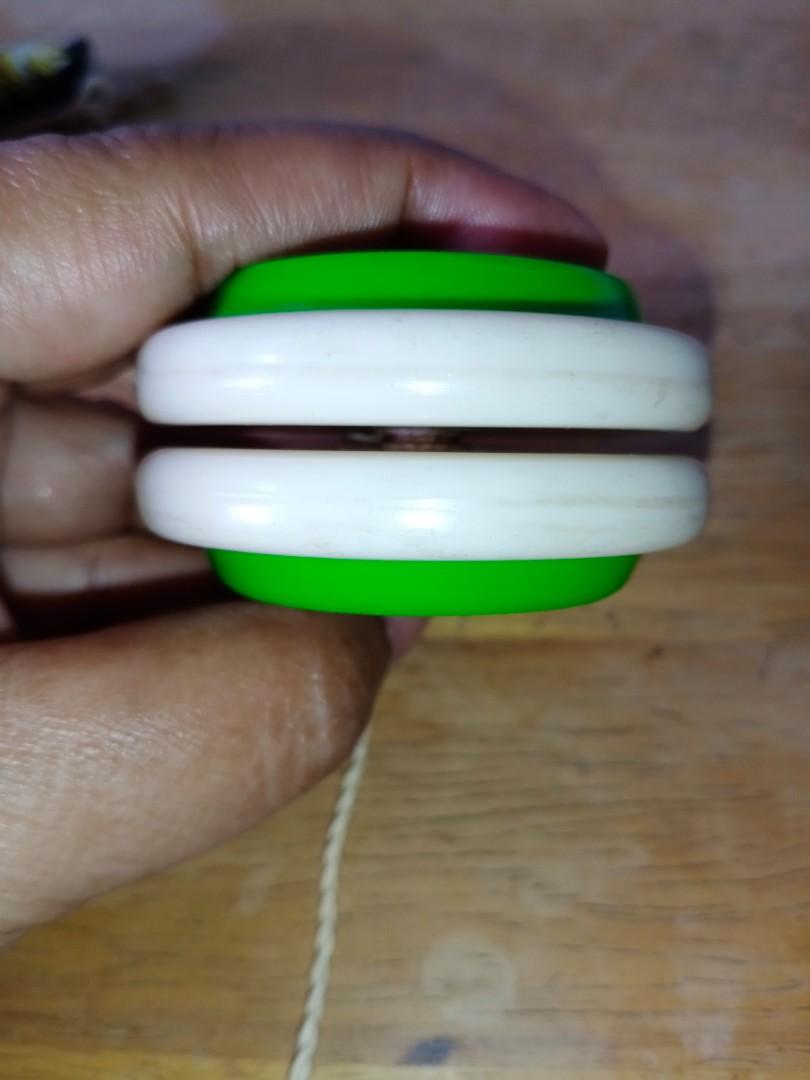 Vintage milo 1970's yoyo & old 90's jackstone, Hobbies & Toys ...