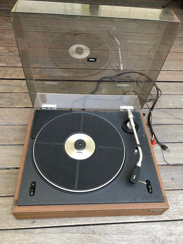 yamaha vintage turntable CS-50P, Hobbies & Toys, Music & Media, Vinyls ...