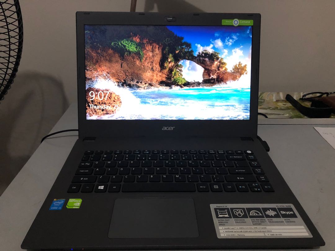 Acer Aspire E14 laptop with free wireless mouse and laptop bag ...