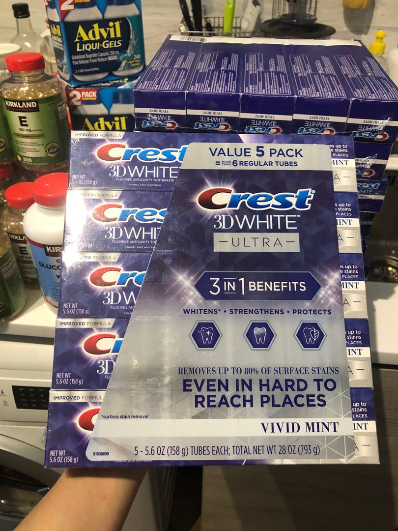 Crest 3D White Ultra Whitening Toothpaste, Vivid Mint (5.6 oz., 5 pk ...