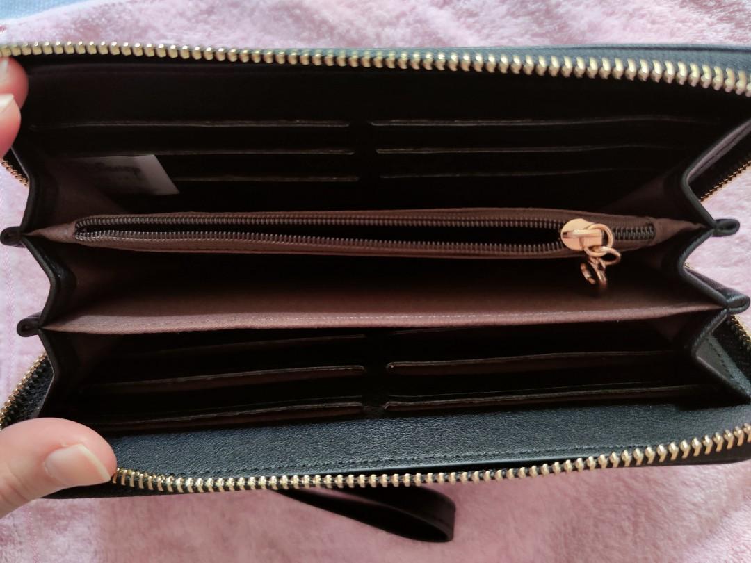 Disney's Dumbo long big wallets, Women's Fashion, Bags & Wallets ...