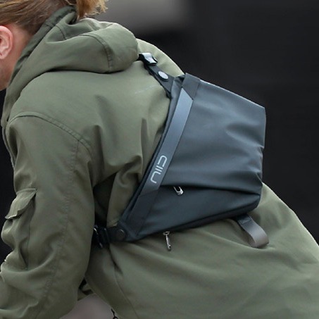 FINO IV Ultra-Slim Hybrid Sling Pack, Men's Fashion, Bags, Sling Bags ...