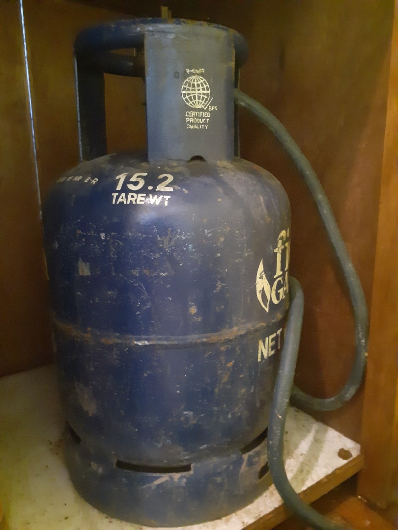 Gas tank and stove, TV & Home Appliances, Kitchen Appliances, Other ...