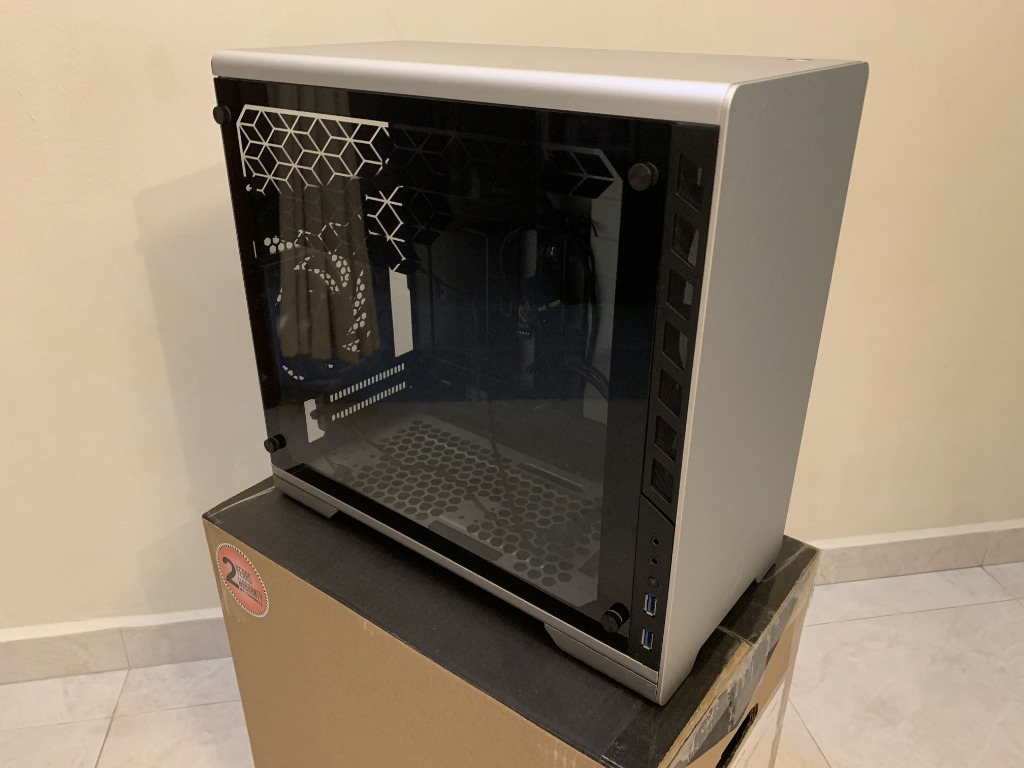 Metallic Gear Neo Mini V1 case by Phanteks, Computers & Tech, Parts ...