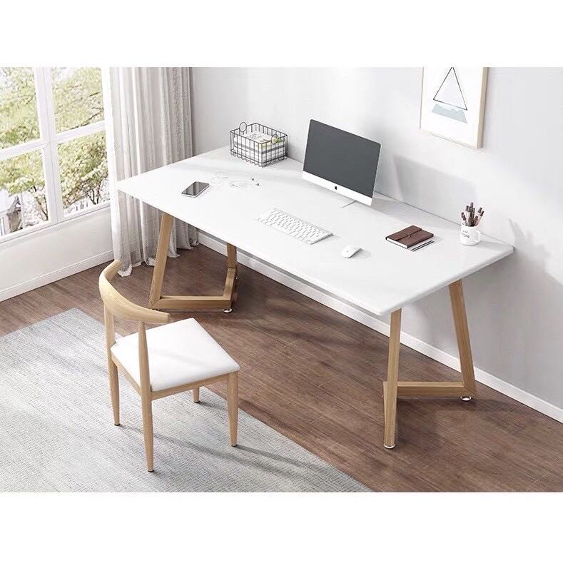 Modern study/computer table, Furniture & Home Living, Furniture, Tables ...