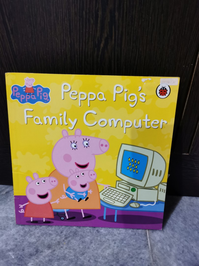Peppa Pig's family computer, Buku & Alat Tulis, Buku Anak-Anak di Carousell