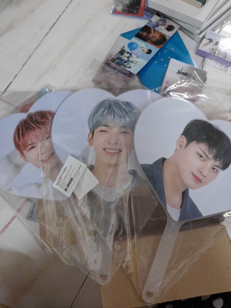 Seventeen caratland official merch image picket, Hobbies & Toys ...