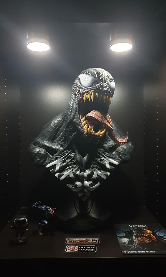 Sideshow Lifesize Venom Bust (Not XM Studios), Hobbies & Toys, Toys ...