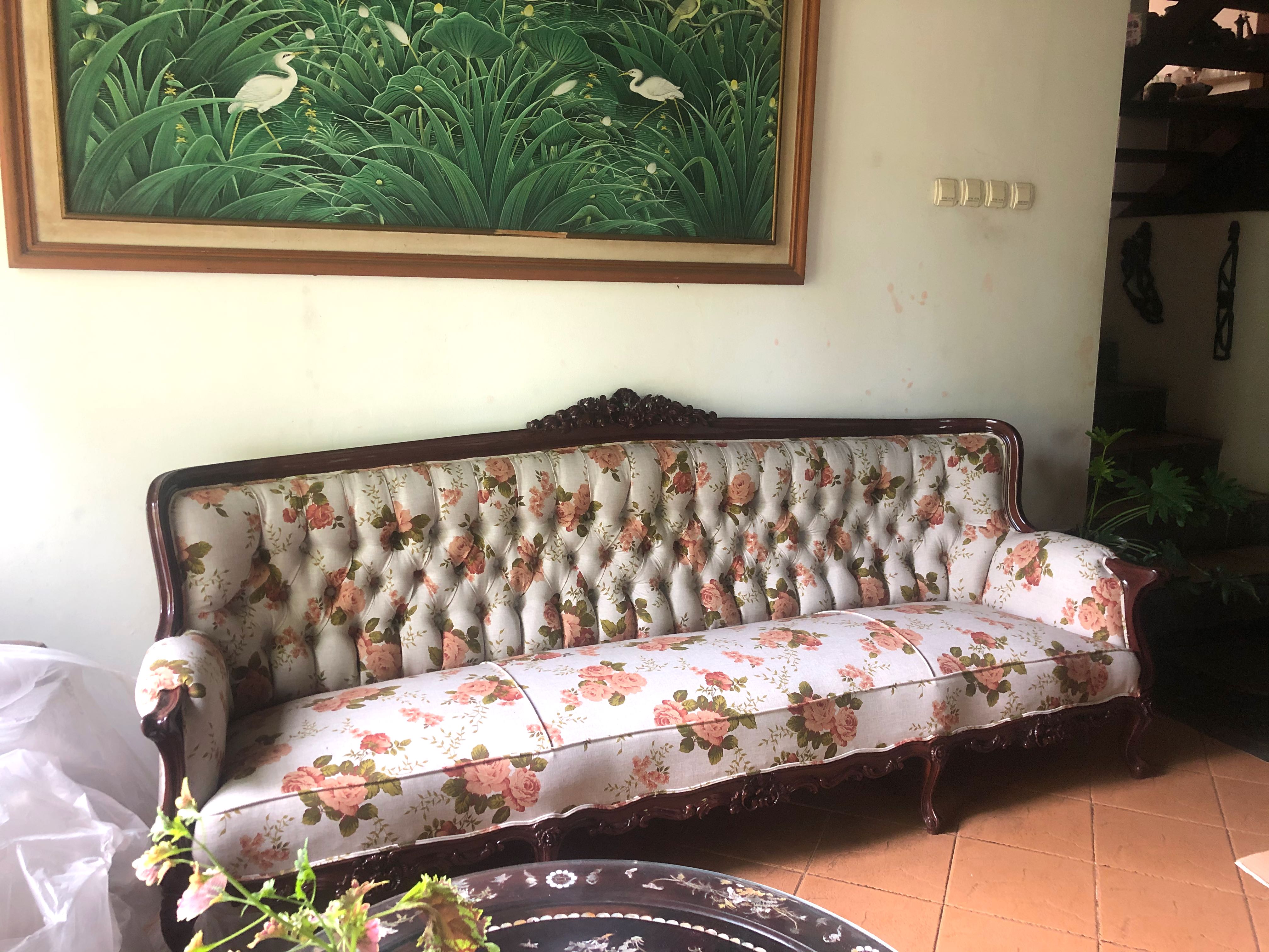 Mabel antik Sofa kayu jati 100% original, Perabotan Rumah di Carousell