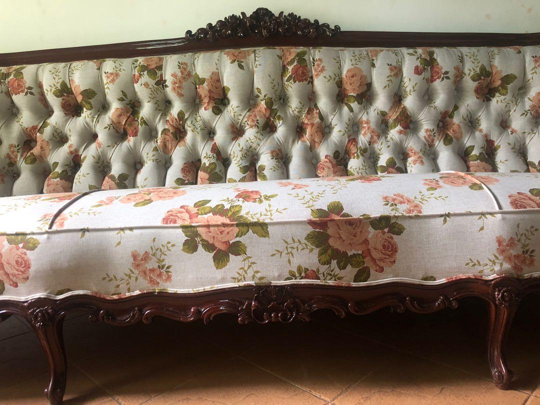 Mabel antik Sofa kayu jati 100% original, Perabotan Rumah di Carousell