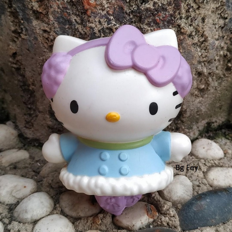 Spinning Hello Kitty Happy Meal Mc Donald 2011, Toys & Collectibles ...