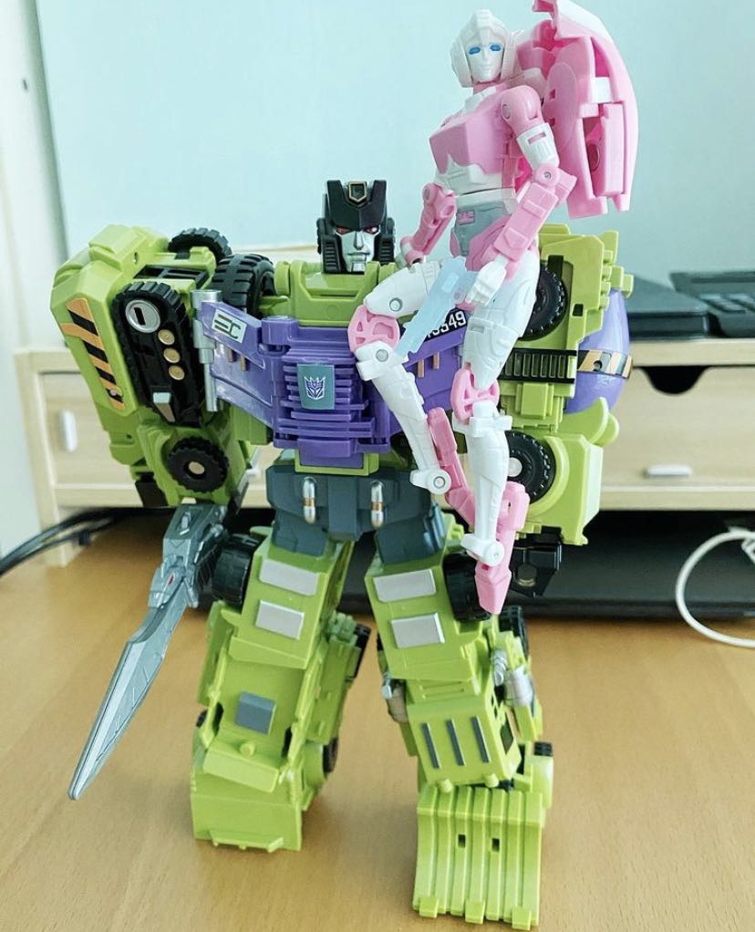 Third party devastator transformers one step transform, Hobbies & Toys ...
