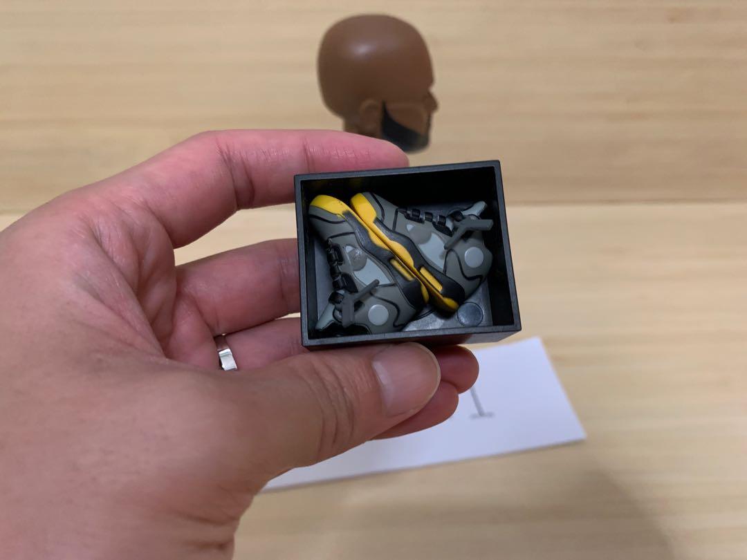 Virgil Abloh Off-White Nike designer Off White figure by Danil Yad x ...