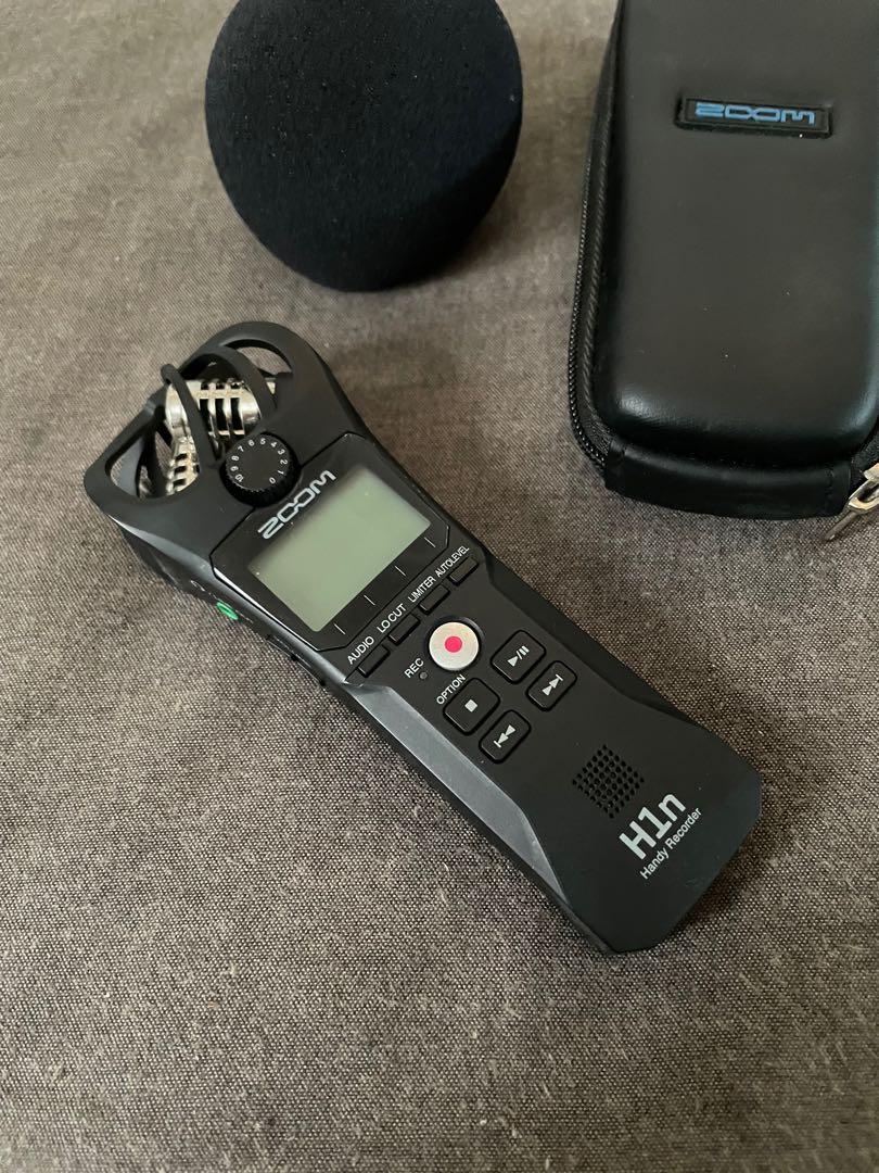 Zoom H1N Audio Recorder, Electronics, Audio on Carousell