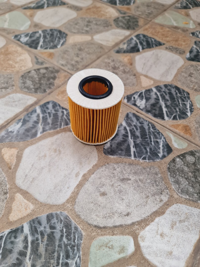 BMW E90 Oil Filter Bnew Original, Car Parts & Accessories, Maintenance ...
