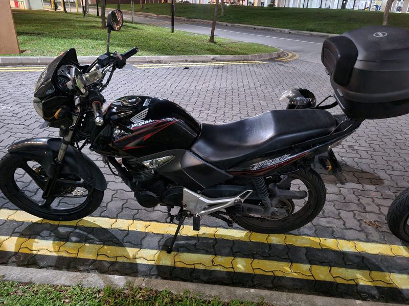 Honda tiger 200cc, Motorcycles, Motorcycles for Sale, Class 2B on Carousell