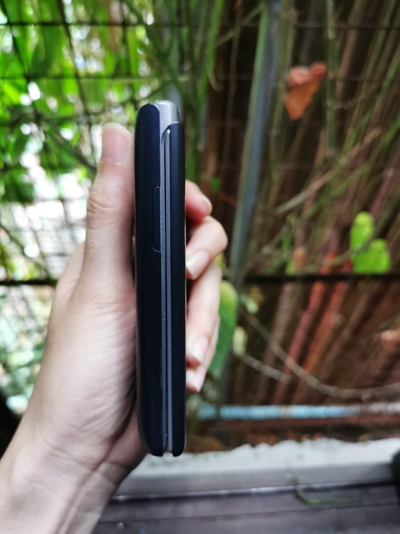 LG FLIP MODEL, Mobile Phones & Gadgets, Mobile Phones, Android Phones, LG on Carousell