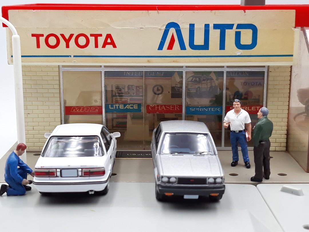 Vintage Tomica Tomy Town Toyota Dealership, Hobbies & Toys, Toys ...