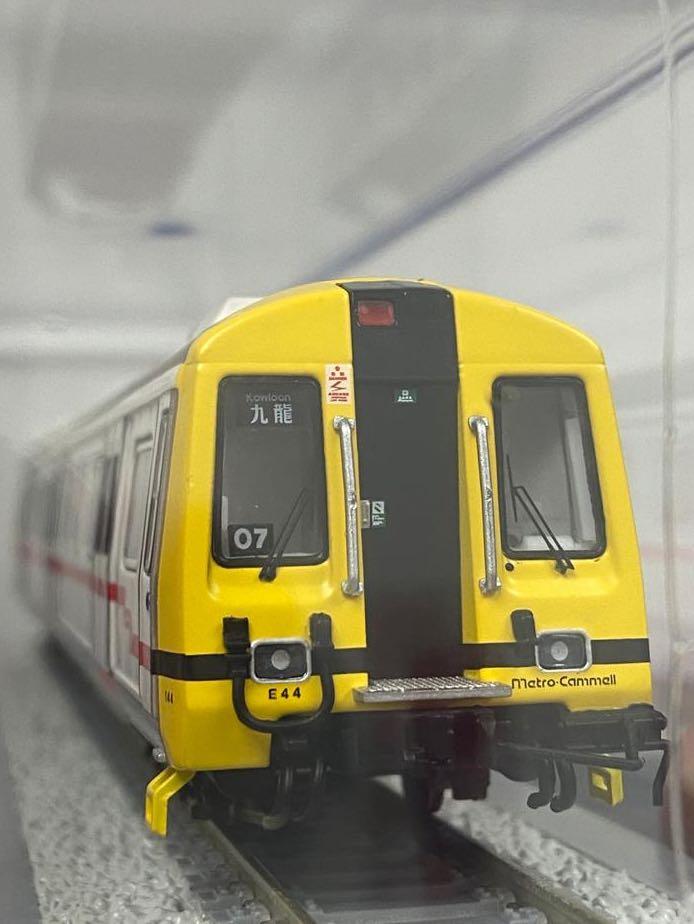 [全新]1:87 HO Scale 九廣鐵路 黃頭火車 E44, 興趣及遊戲, 玩具 & 遊戲類 - Carousell