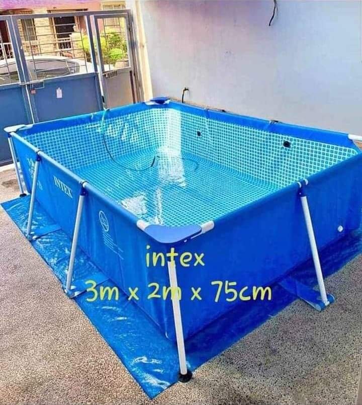 3m intex pool, Everything Else, Others on Carousell