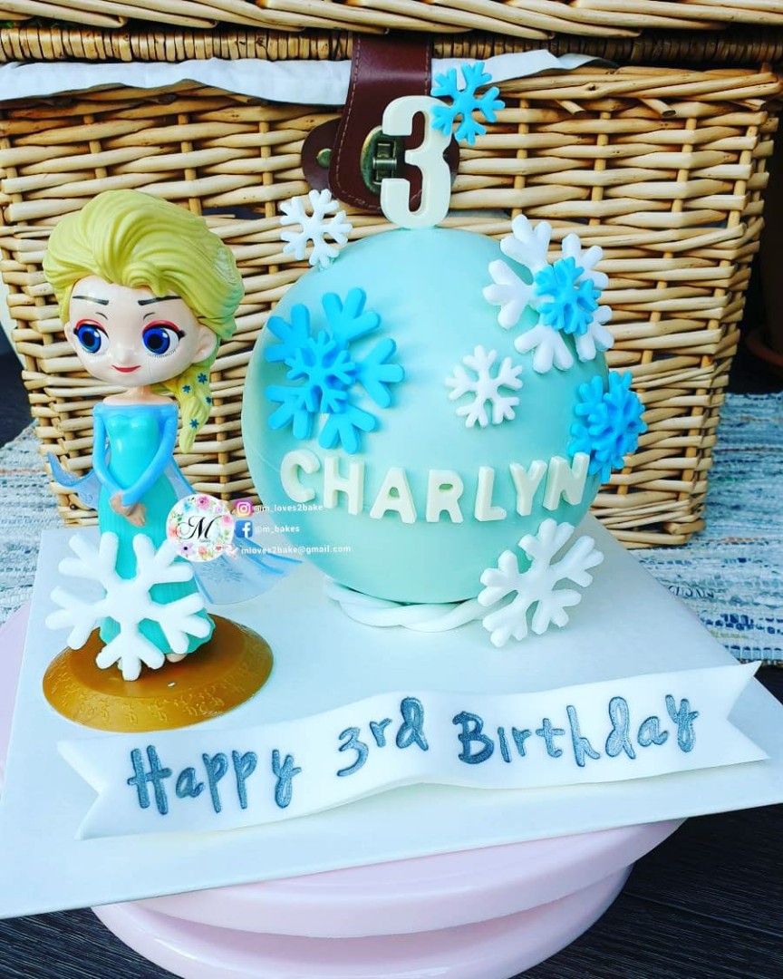 Elsa Frozen Pinata Knock Bombshel "cake", Food & Drinks, Chilled ...