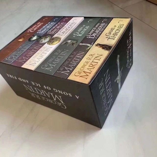 Game of Thrones Boxed Set with Freebies, Hobbies & Toys, Books ...
