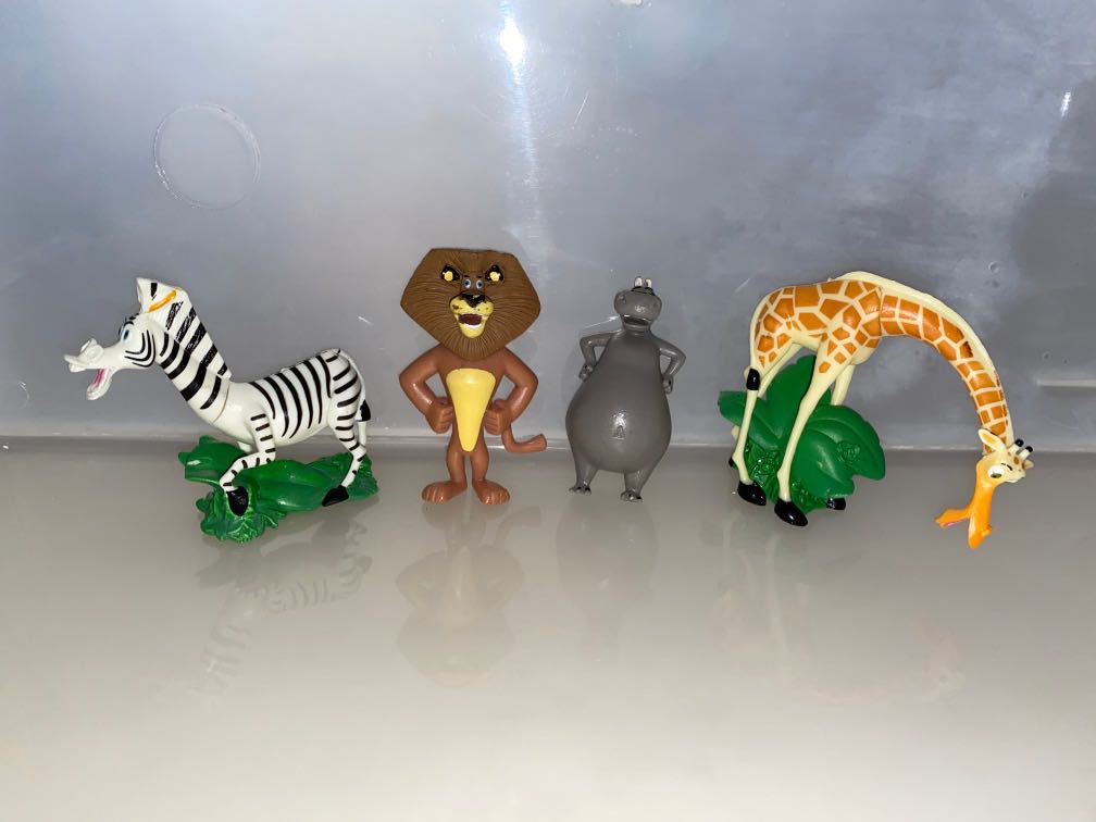 Madagascar Figures Figurines, Hobbies & Toys, Toys & Games on Carousell